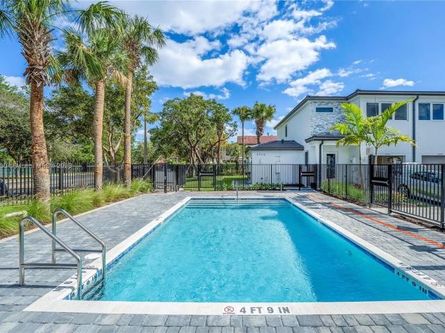 3 bedroom luxury Townhouse for sale in Pembroke Park, United States