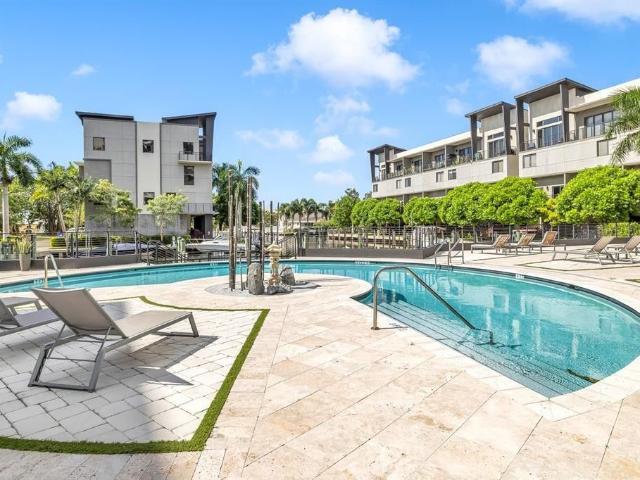 3 bedroom luxury Townhouse for sale in Pompano Beach, Florida