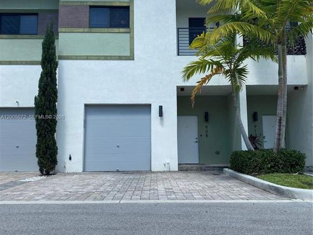 3 bedroom luxury Townhouse for sale in Plantation, United States