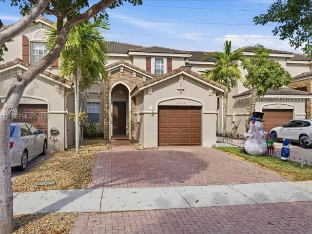 3 bedroom luxury Townhouse for sale in South Miami Heights, Florida