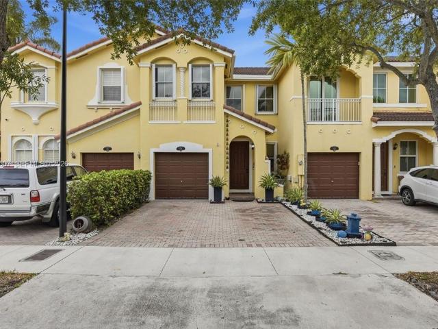 3 bedroom luxury Townhouse for sale in South Miami Heights, United States