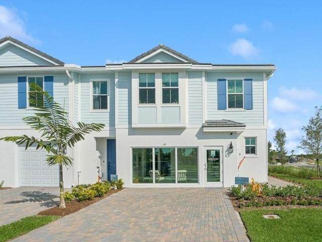 3 bedroom luxury Townhouse for sale in Stuart, Florida
