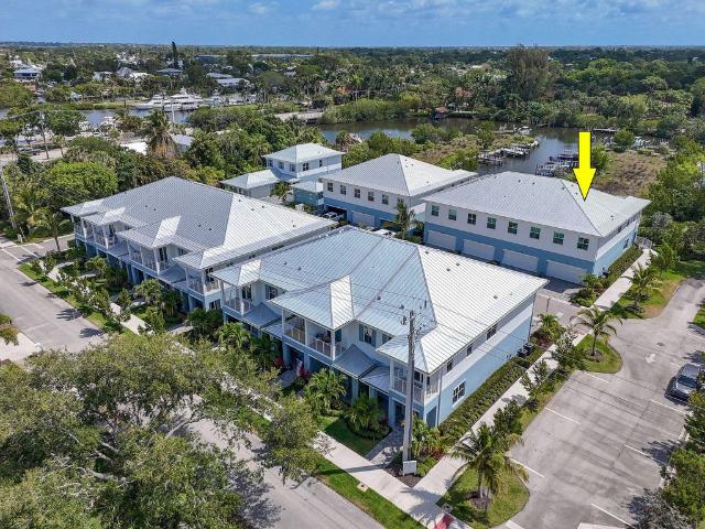 3 bedroom luxury Townhouse for sale in Stuart, Florida