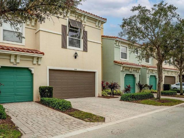 3 bedroom luxury Townhouse for sale in Sunrise, Florida