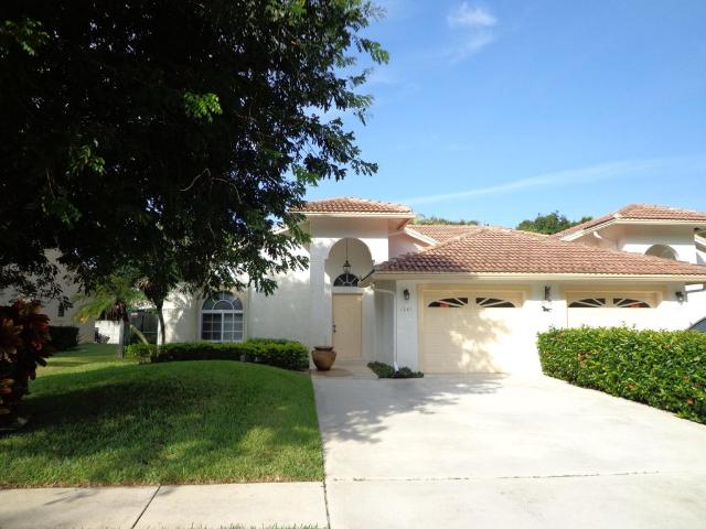 3 bedroom luxury Townhouse for rent in Wellington, Florida