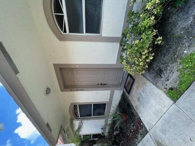3 bedroom luxury Townhouse for rent in Wellington, United States