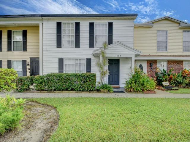 3 bedroom luxury Townhouse for rent in Wellington, United States