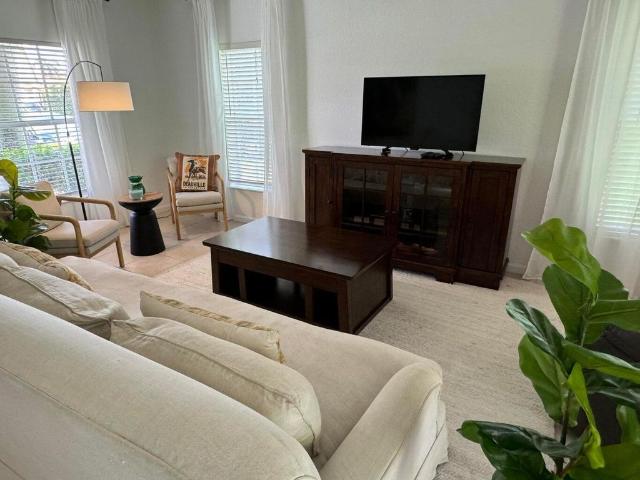 3 bedroom luxury Townhouse for rent in Wellington, United States