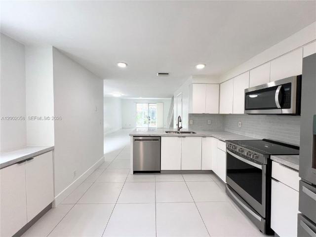 3 bedroom luxury Townhouse for rent in Weston, Florida