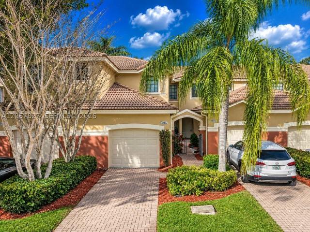 3 bedroom luxury Townhouse for rent in Weston, United States