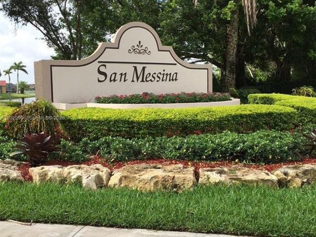 3 bedroom luxury Townhouse for rent in Weston, United States