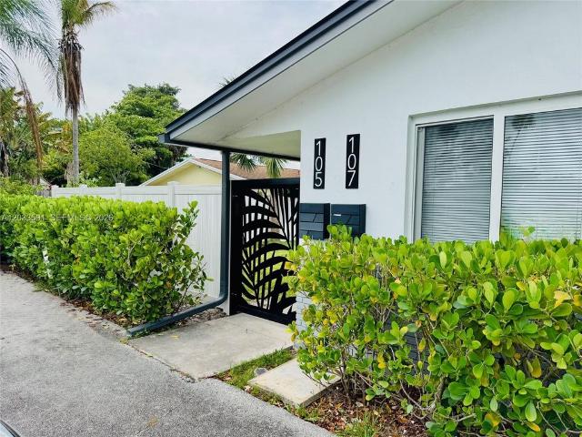3 bedroom luxury Townhouse for rent in Wilton Manors, Florida