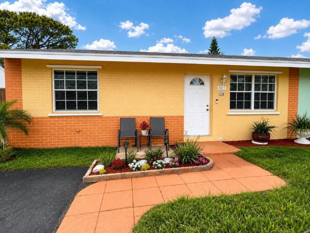 3 bedroom luxury Townhouse for rent in Aventura, Florida