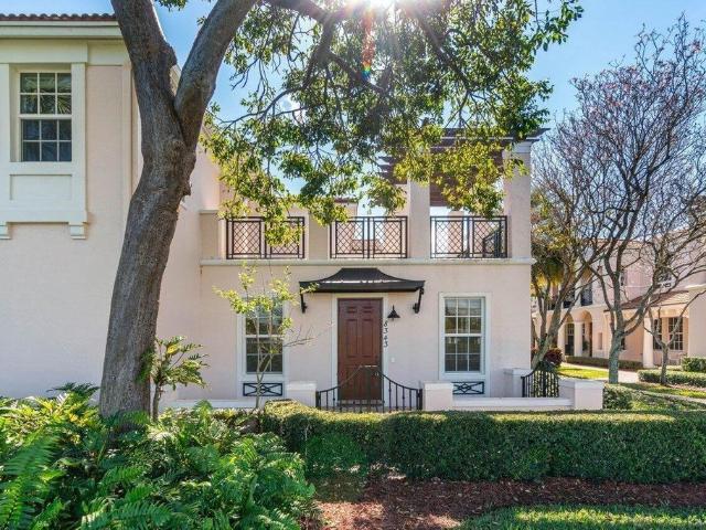 3 bedroom luxury Townhouse for rent in Boca Raton, Florida