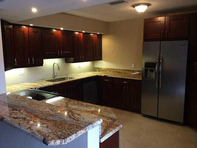 3 bedroom luxury Townhouse for rent in Boca Raton, Florida