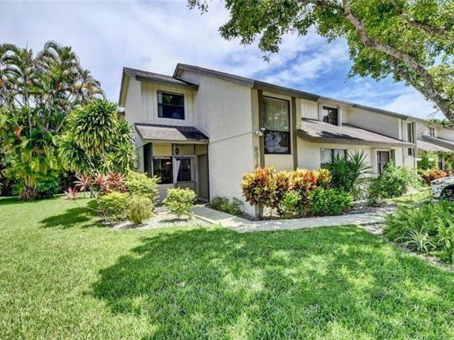 3 bedroom luxury Townhouse for rent in Boca Raton, Florida