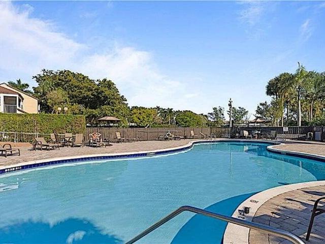 3 bedroom luxury Townhouse for rent in Boca Raton, Florida