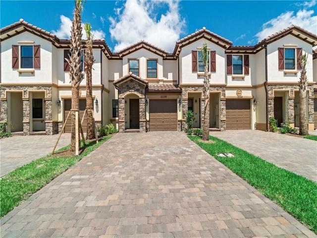 3 bedroom luxury Townhouse for rent in Boynton Beach, Florida