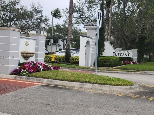3 bedroom luxury Townhouse for rent in Davie, Florida