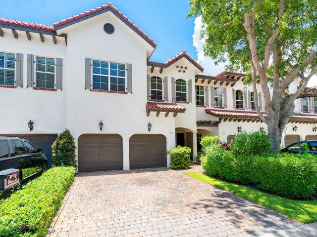 3 bedroom luxury Townhouse for rent in Delray Beach, Florida