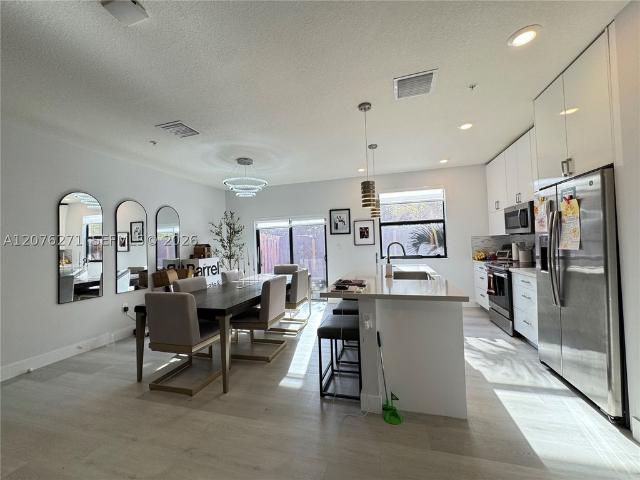 3 bedroom luxury Townhouse for rent in Doral, United States
