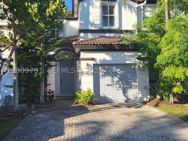 3 bedroom luxury Townhouse for rent in Doral, Florida