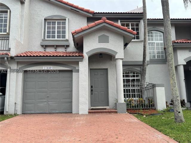 3 bedroom luxury Townhouse for rent in Doral, Florida