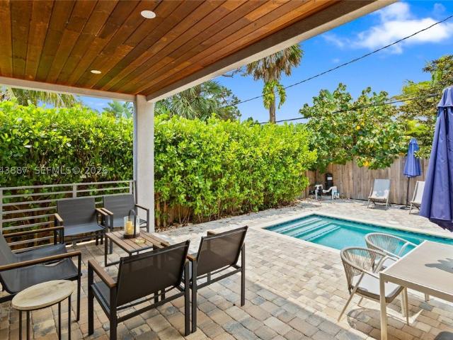 3 bedroom luxury Townhouse for rent in Fort Lauderdale, Florida