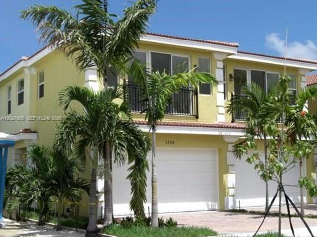 3 bedroom luxury Townhouse for rent in Fort Lauderdale, Florida