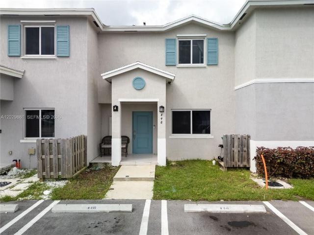 3 bedroom luxury Townhouse for rent in Florida City, Florida