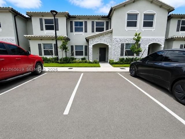 3 bedroom luxury Townhouse for rent in Florida City, Florida
