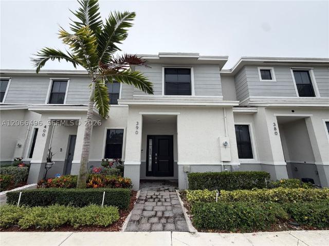 3 bedroom luxury Townhouse for rent in Florida City, United States