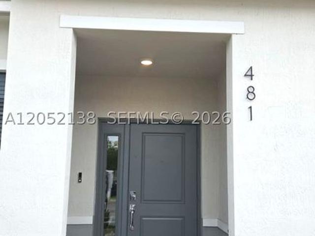 3 bedroom luxury Townhouse for rent in Florida City, United States