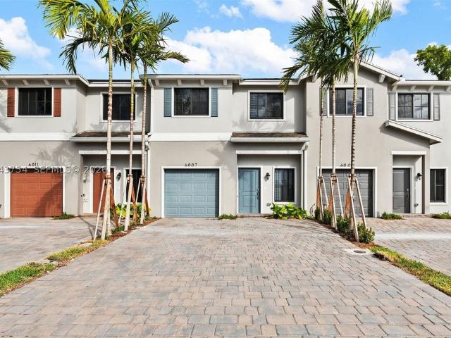3 bedroom luxury Townhouse for rent in Haverhill, United States