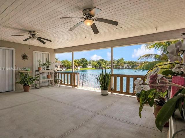 3 bedroom luxury Townhouse for rent in Hialeah, Florida