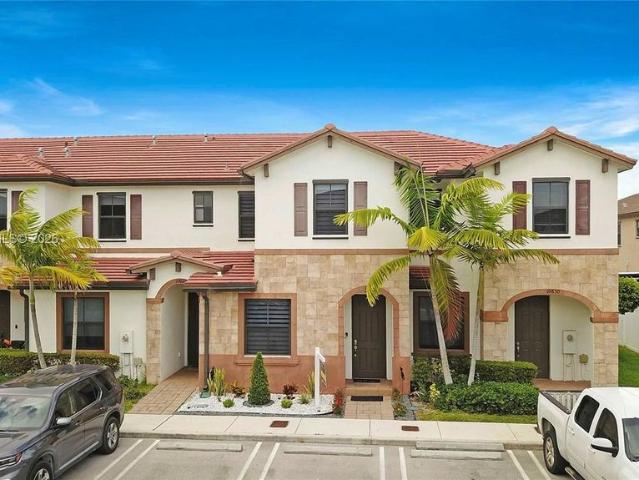 3 bedroom luxury Townhouse for rent in Hialeah, United States