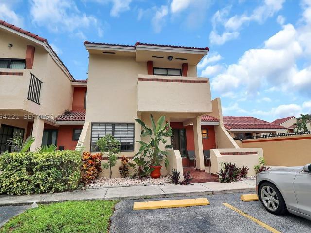 3 bedroom luxury Townhouse for rent in Hialeah, United States