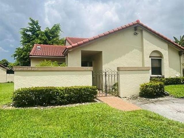 3 bedroom luxury Townhouse for rent in Hialeah, United States