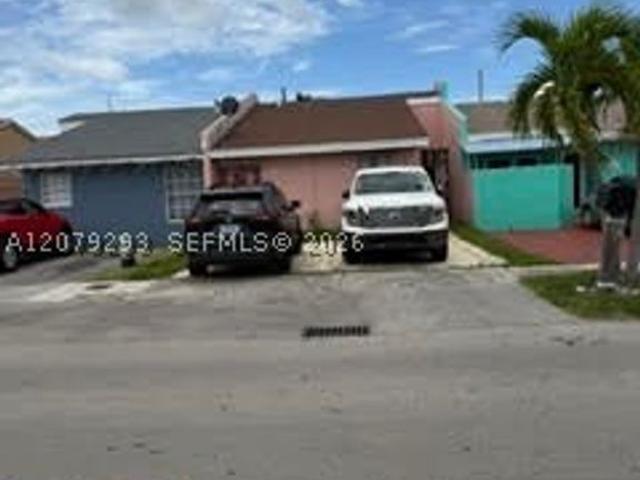 3 bedroom luxury Townhouse for rent in Hialeah, United States