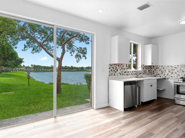 3 bedroom luxury Townhouse for rent in Homestead, Florida