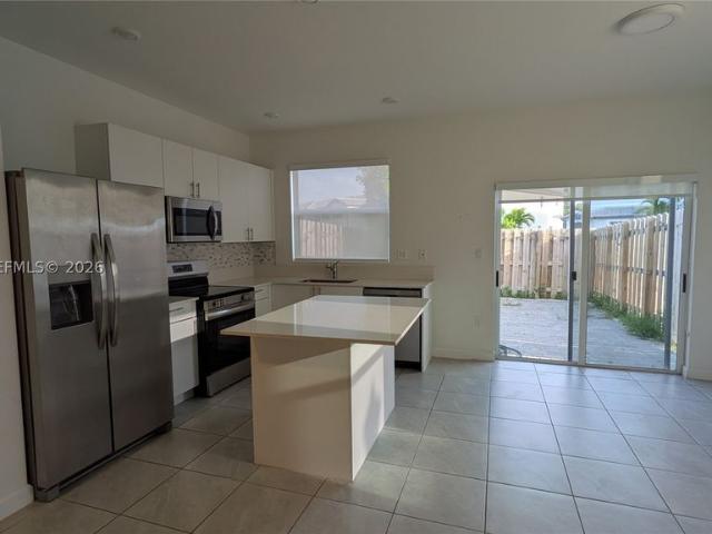 3 bedroom luxury Townhouse for rent in Homestead, Florida