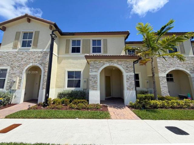 3 bedroom luxury Townhouse for rent in Homestead, Florida