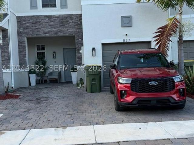 3 bedroom luxury Townhouse for rent in Homestead, Florida