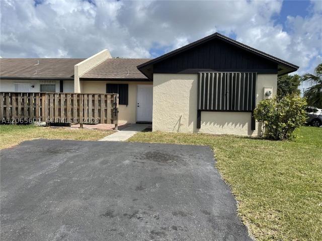 3 bedroom luxury Townhouse for rent in Homestead, Florida