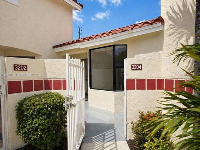 3 bedroom luxury Townhouse for rent in Homestead, Florida