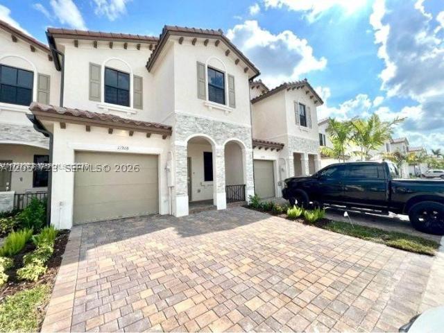 3 bedroom luxury Townhouse for rent in Homestead, Florida