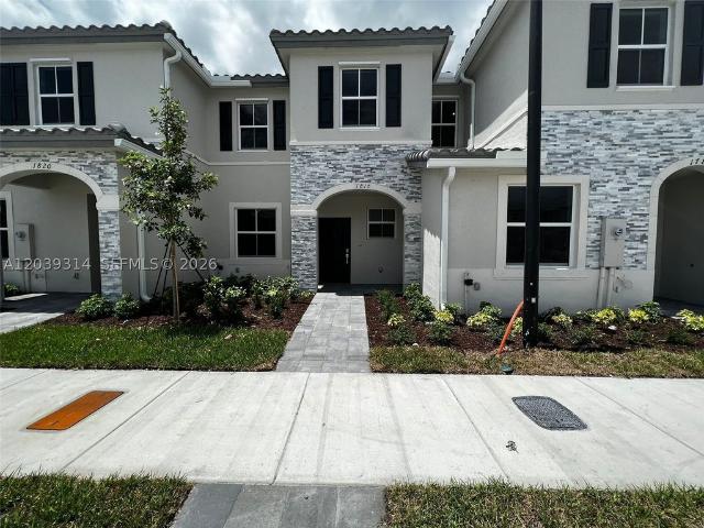 3 bedroom luxury Townhouse for rent in Homestead, United States