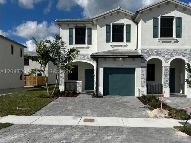 3 bedroom luxury Townhouse for rent in Homestead, United States