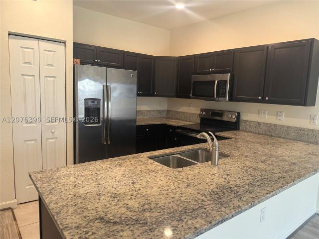 3 bedroom luxury Townhouse for rent in Homestead, United States