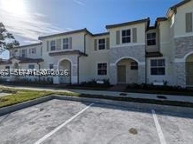 3 bedroom luxury Townhouse for rent in Homestead, United States